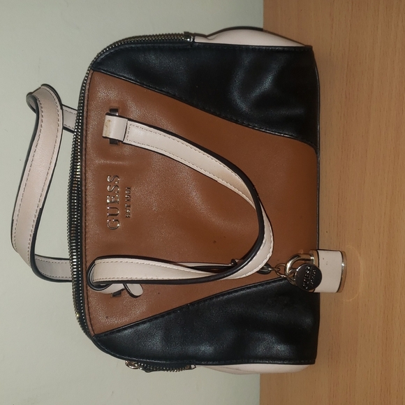 Guess | Bags | Guess Mini Purse | Poshmark